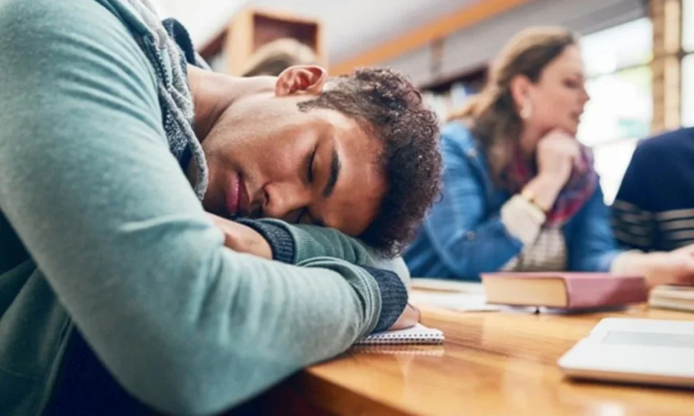 Common Sleeping Problems Among College Students and How to Overcome Them
